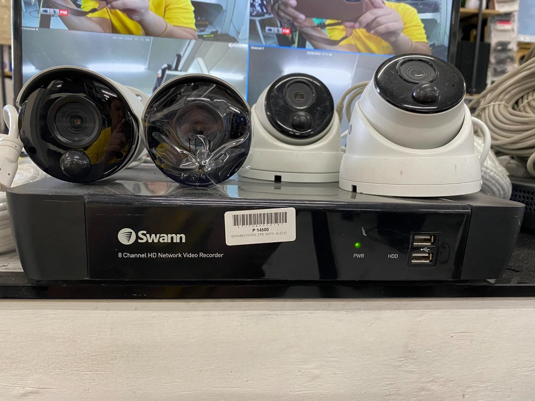SWANN NVR CCTV CAMERA 8 channels w/ 4 camera, Furniture & Home Living ...