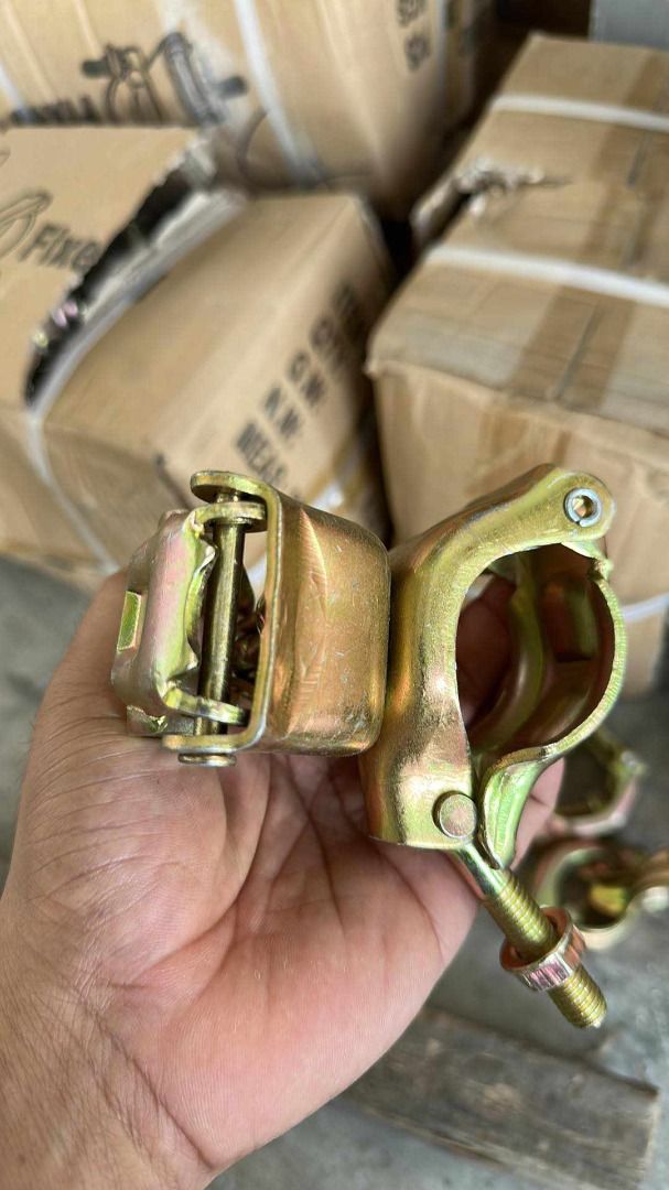 Swivel and Fixed Clamps 1 1/2 and 2", Commercial & Industrial ...