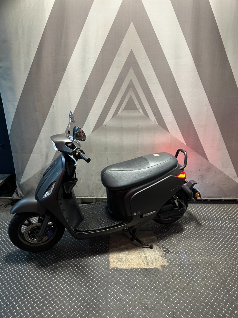 【保固車】【0元交車】2021年 PGO 比雅久 摩特動力 UR-1 UR1 電動車 雙碟, 機車, 新古保固在旋轉拍賣