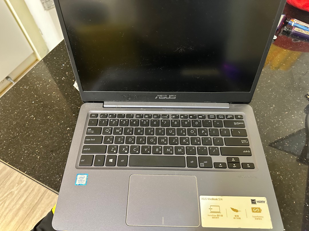 Asus vivobook s14 s410u, 電腦及科技產品, 桌上電腦或筆記型電腦在旋轉拍賣