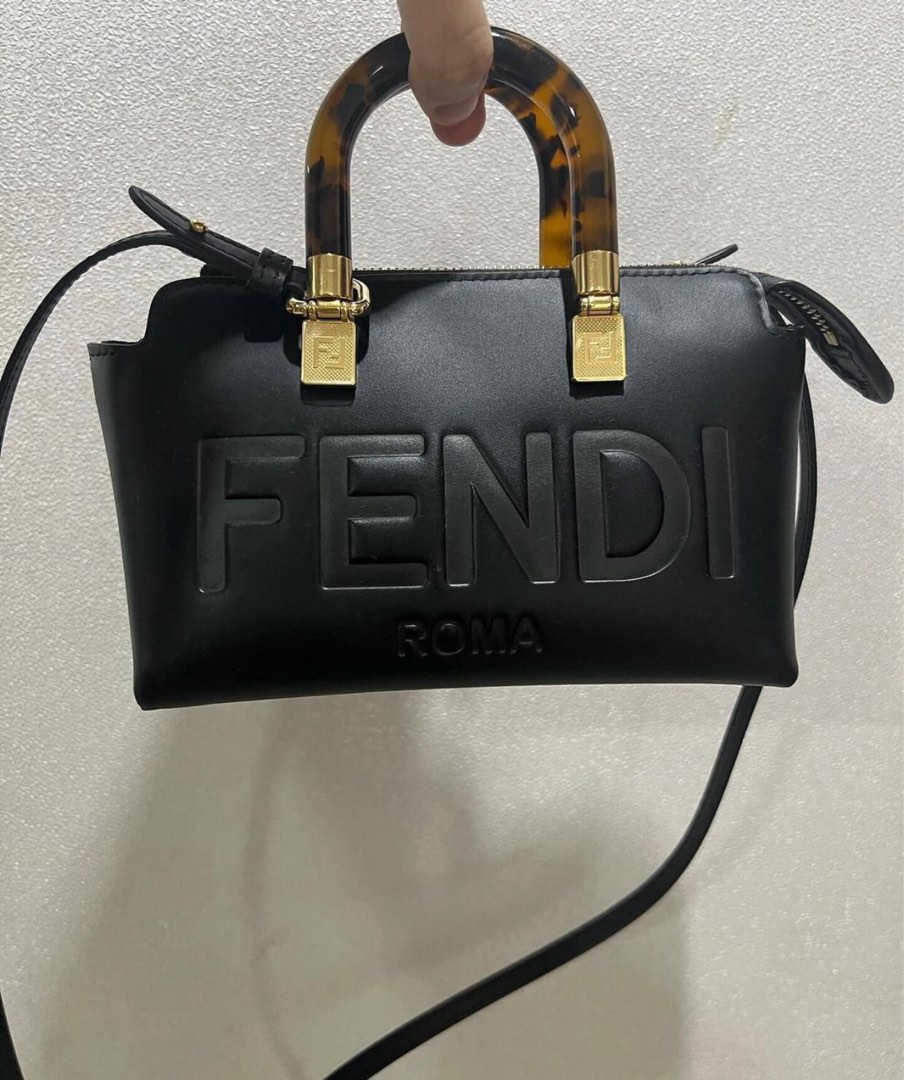 Authentic fendi mini btw black 2022, Fesyen Wanita, Tas & Dompet di ...