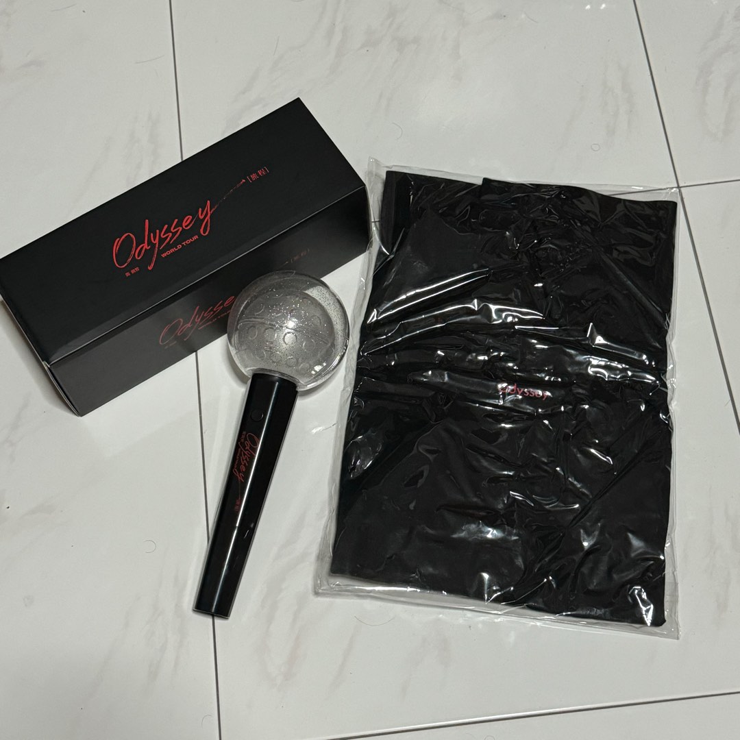 Eric Chou VIP Merchandise, Hobbies & Toys, Music & Media, Music ...