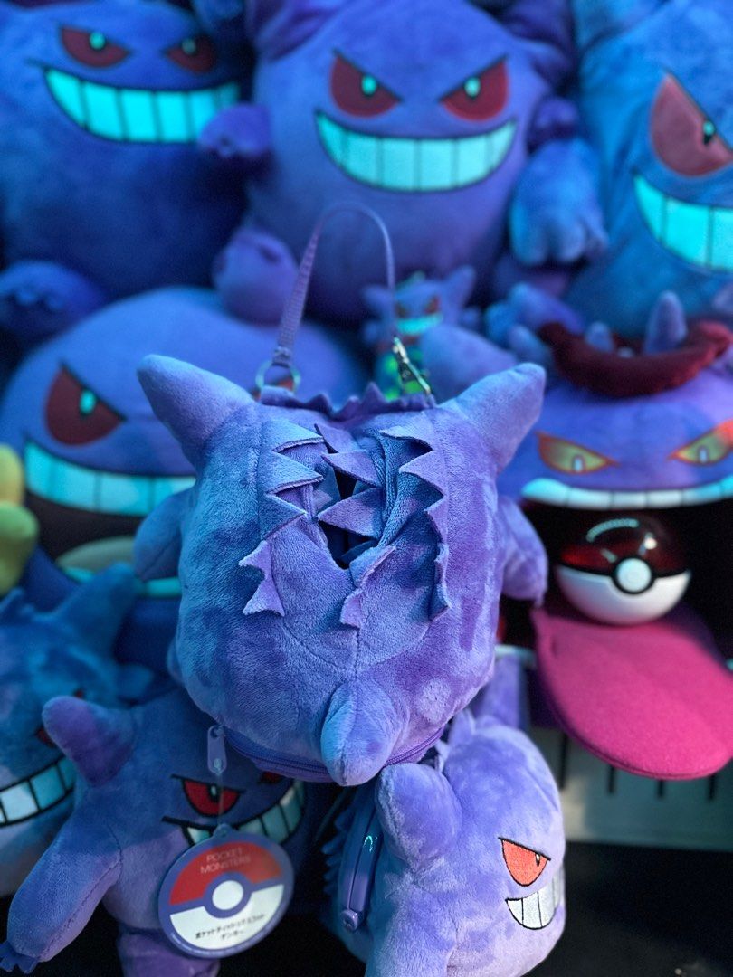 Gengar Tissue Holder, Hobbies & Toys, Toys & Games on Carousell