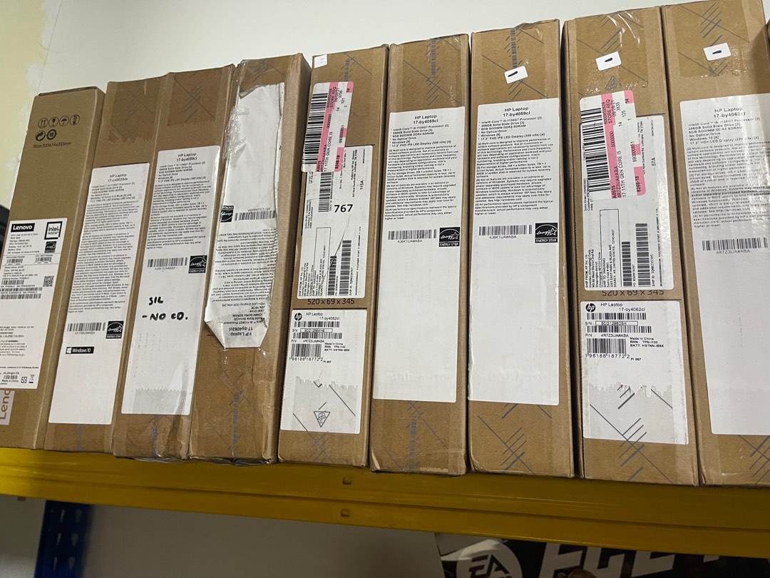 Hp/ Lenovo (mix model) 17inch laptop (intel core i5-11th gen/8gb ram ...