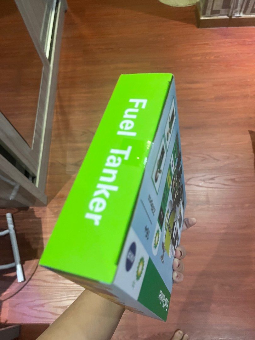 Lego BP Fuel Tanker (LIMITED EDITION), Barang Yang Dicari di Carousell