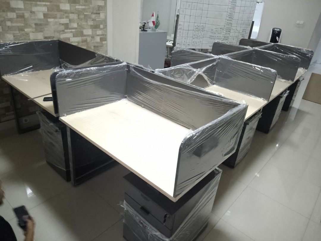 Meja kantor sekat - meja partisi kantor -( per meja dan partisinya saja ...