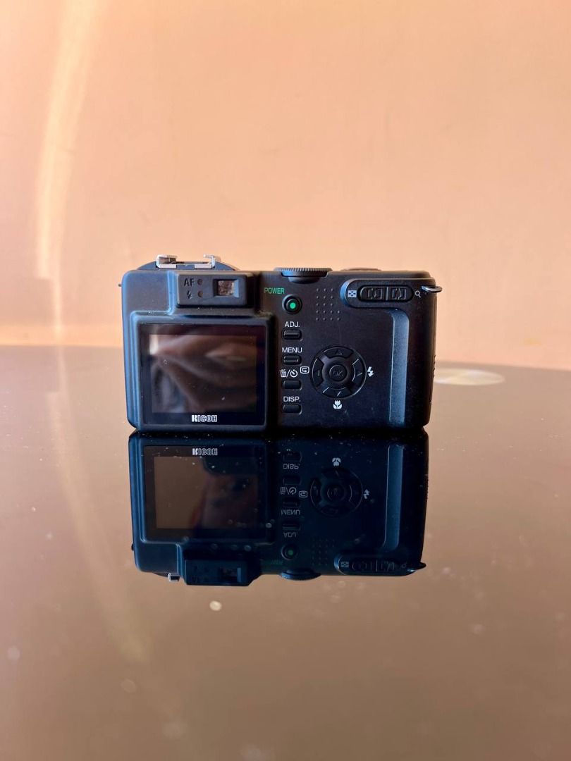 Ricoh Caplio GX Digital Camera Super Rare Model, Photography, Cameras ...