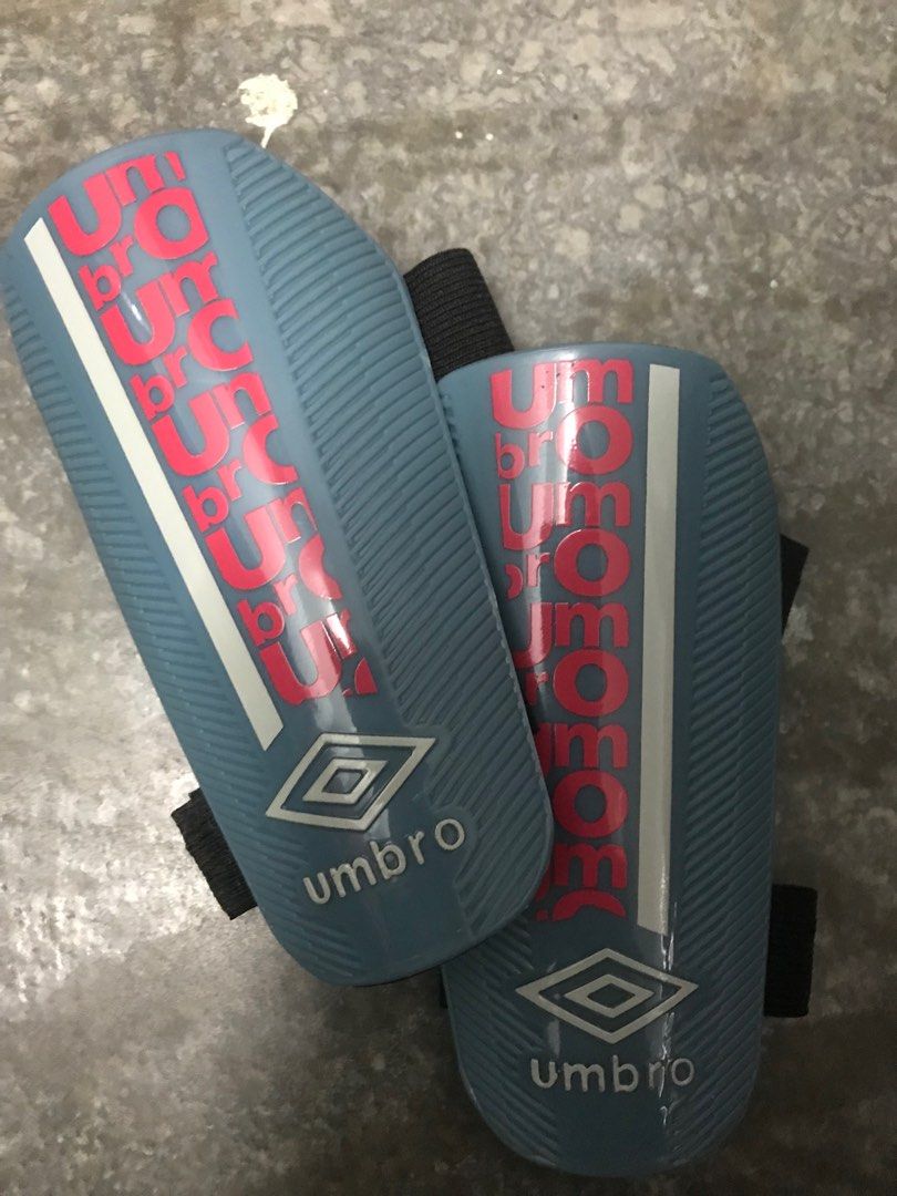 Shin pad Umbro, Sports Equipment, Sports & Games, Racket & Ball Sports ...