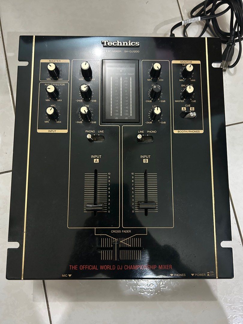 Technics Mixer SH-DJ1200, Hobbies & Toys, Music & Media, Music ...