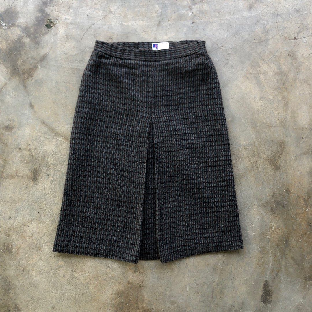 Vintage vtg san mortan brand paterned skirt, Women's Fashion, Bottoms ...