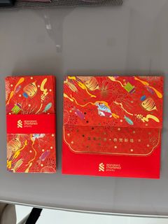 Standard Chartered Priority 2024 red packet (includes tracking ...