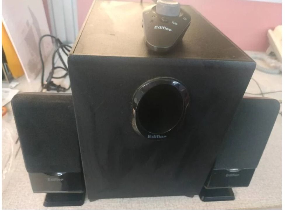 湛黑美型 漫步者edifier m1350 高音質2.1聲道 電腦喇叭 音響正常良品 小臥辦, 電腦及科技產品, 電腦周邊產品, 電腦周邊產品在旋轉拍賣