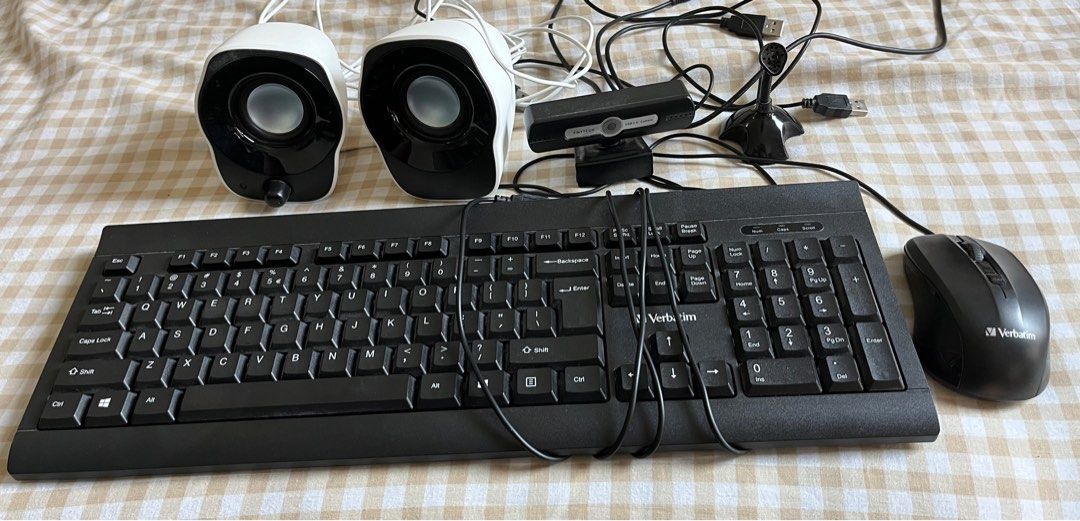 Desktop Computer, Computers & Tech, Desktops on Carousell