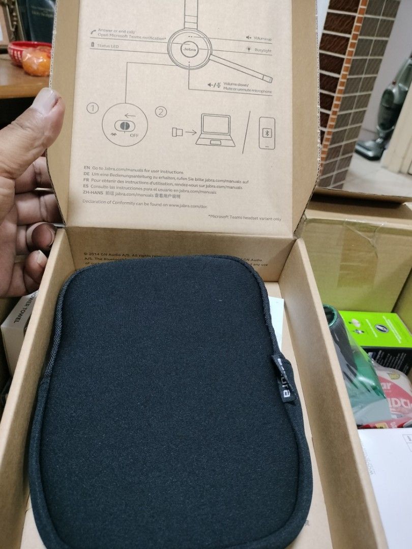 Jabra evolve 65 headphones, Audio, Headphones & Headsets on Carousell