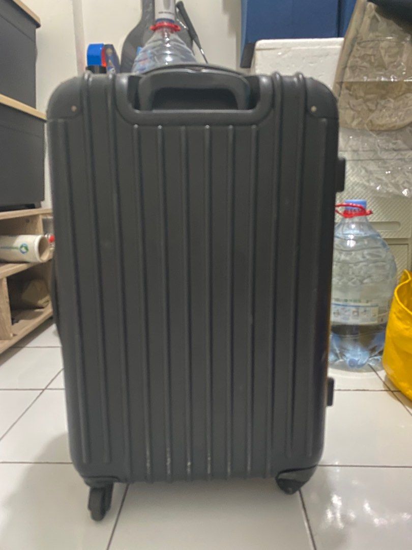 Koper, Barang Mewah, Tas & Dompet di Carousell