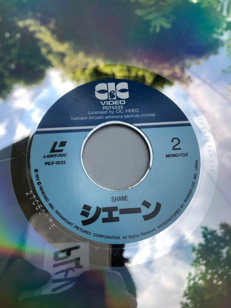 Laser disc Shane, Musik & Media, CD, DVD & Lainnya di Carousell