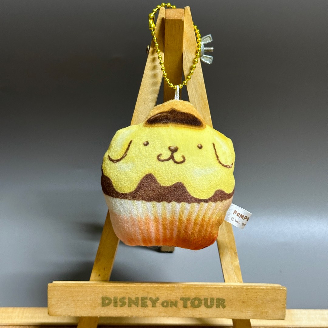 Sanrio Pompompurin Cupcake Soft Plush Charm 7.5cm - Php 100, Hobbies ...
