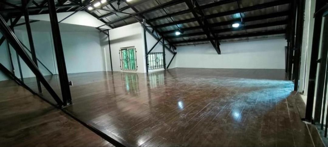 Two-Storey House & Lot In Valley View Executive Village Cainta for Sale ...