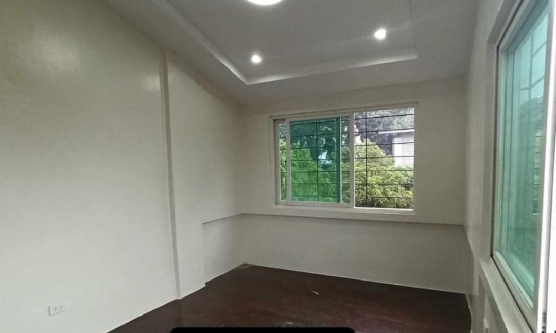 Two-Storey House & Lot In Valley View Executive Village Cainta for Sale ...