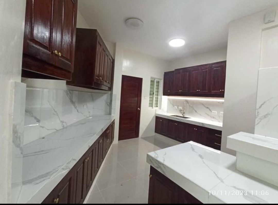 Two-Storey House & Lot In Valley View Executive Village Cainta for Sale ...