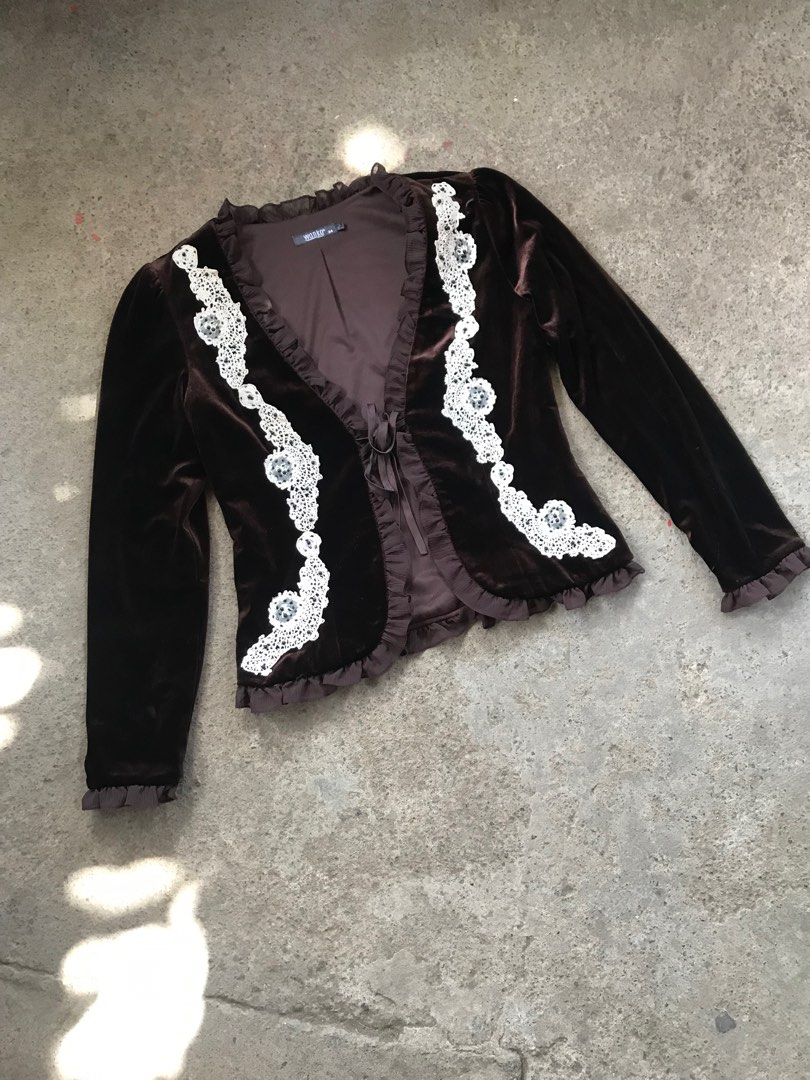 wanko victorian velvet cover up, Women's Fashion, Tops, Longsleeves on ...