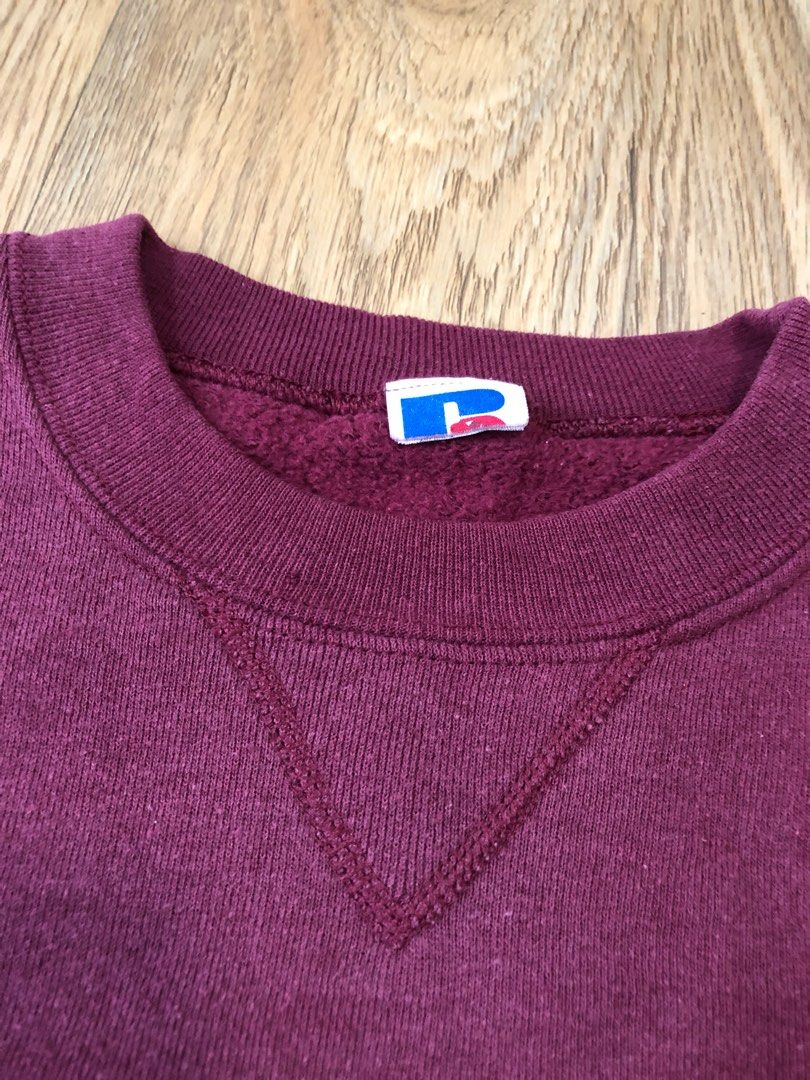 Vintage Russell Athletic plain sweatshirt, Men's Fashion, Tops & Sets, Hoodies on Carousell