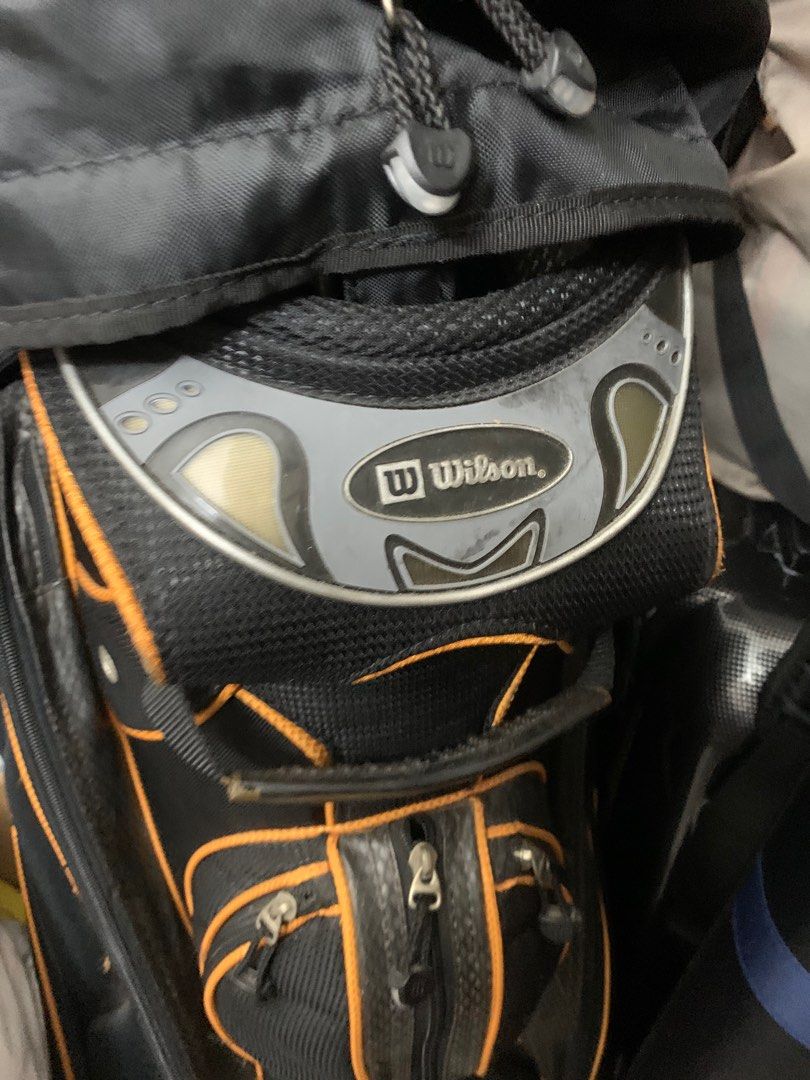 wilson golf bag, Sports Equipment, Sports & Games, Golf on Carousell