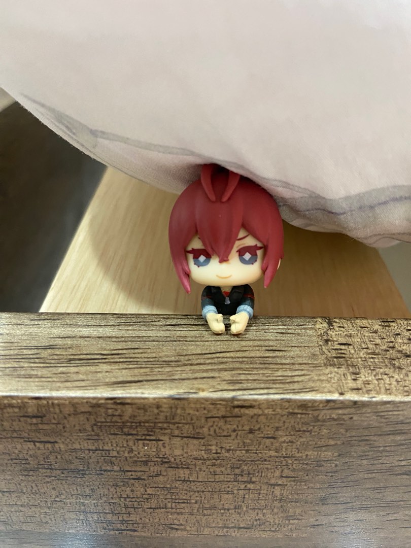 Bandai Hugcot Disney Twisted Wonderland Riddle Rosehearts Gashapon ...