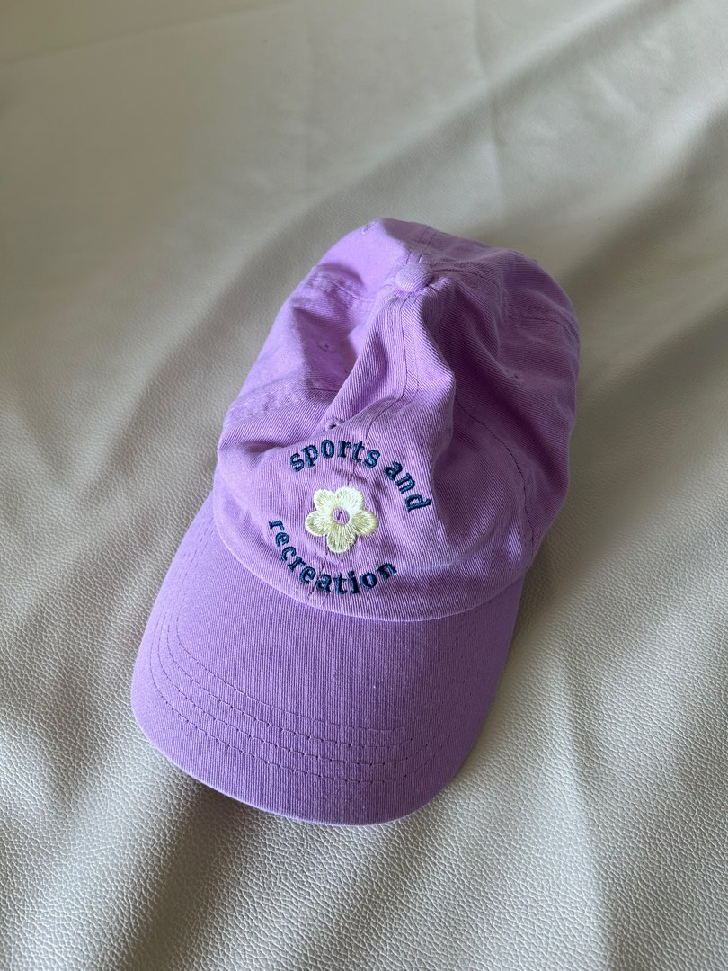 Classic Dad Cap, Men's Fashion, Watches & Accessories, Cap & Hats on ...