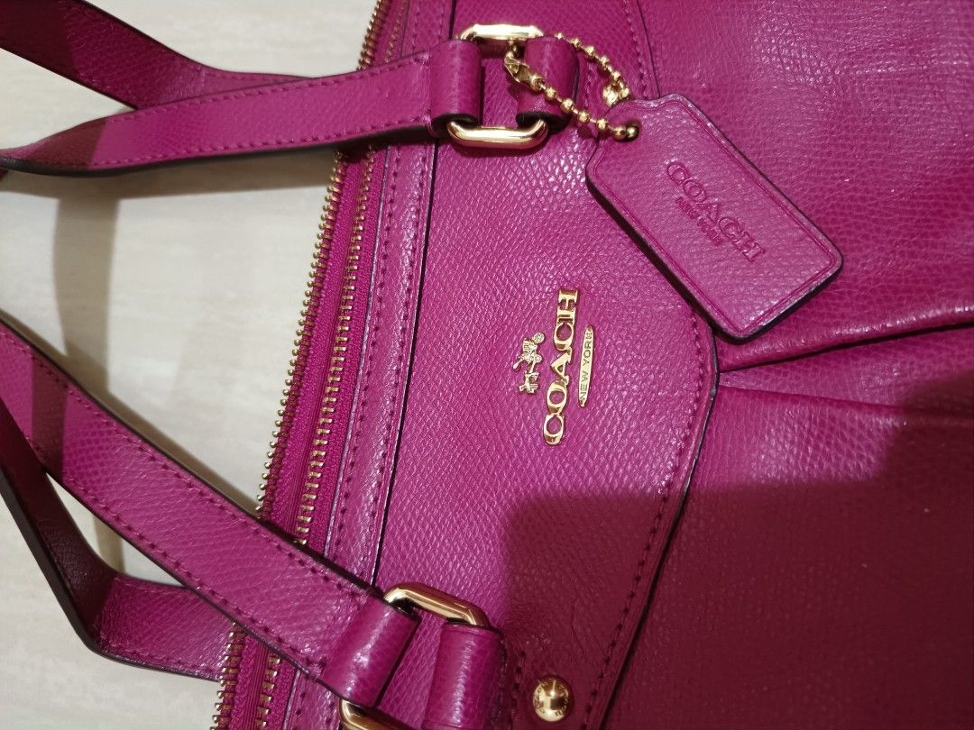Coach, Women's Fashion, Bags & Wallets, Shoulder Bags on Carousell