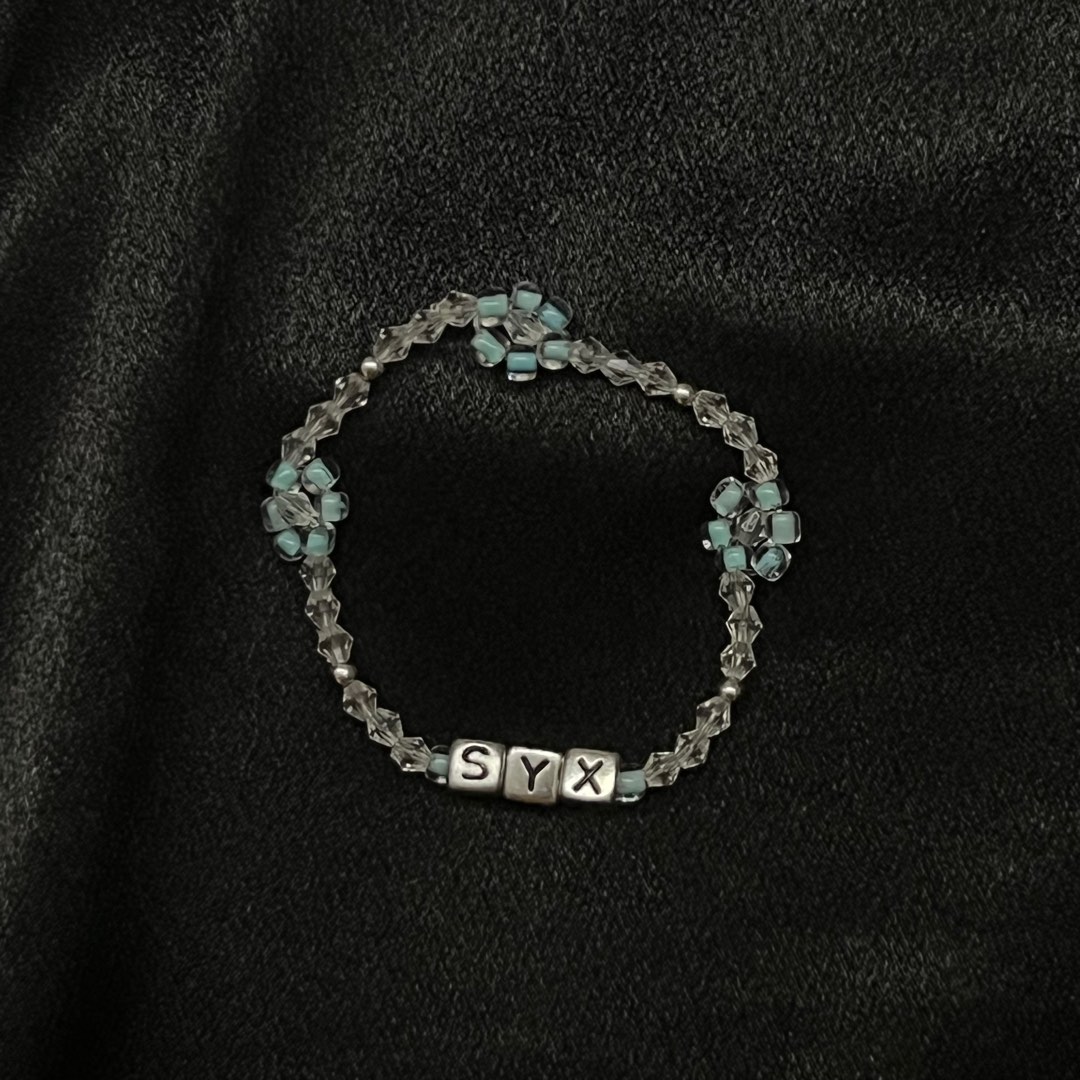 [Custom] Taylor Swift Friendship Bracelet, Women's Fashion, Jewelry ...