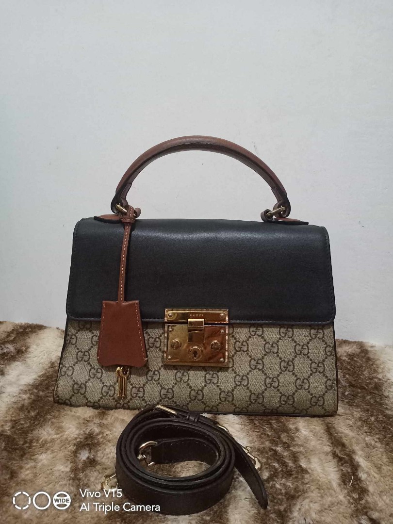 Gucci med size, Luxury, Bags & Wallets on Carousell
