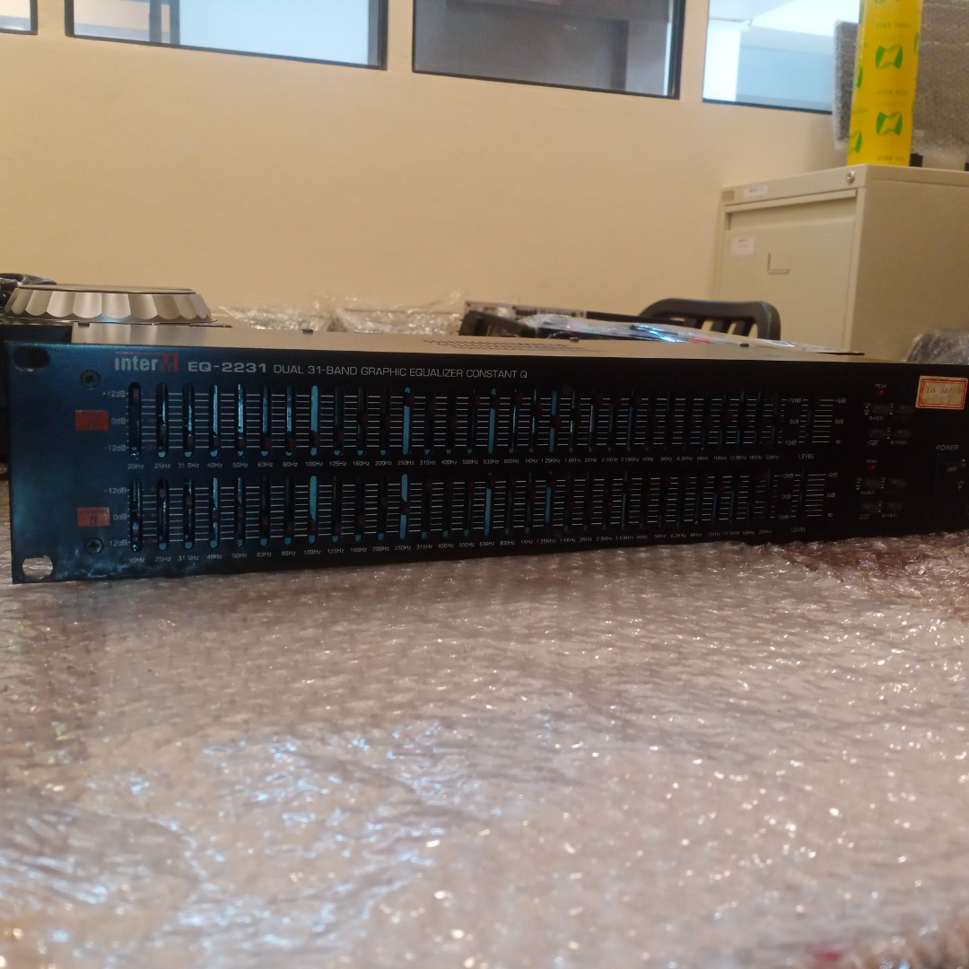 Intern M Graphic Equalizer EQ-2231, Audio, Soundbars, Speakers & Amplifiers on Carousell