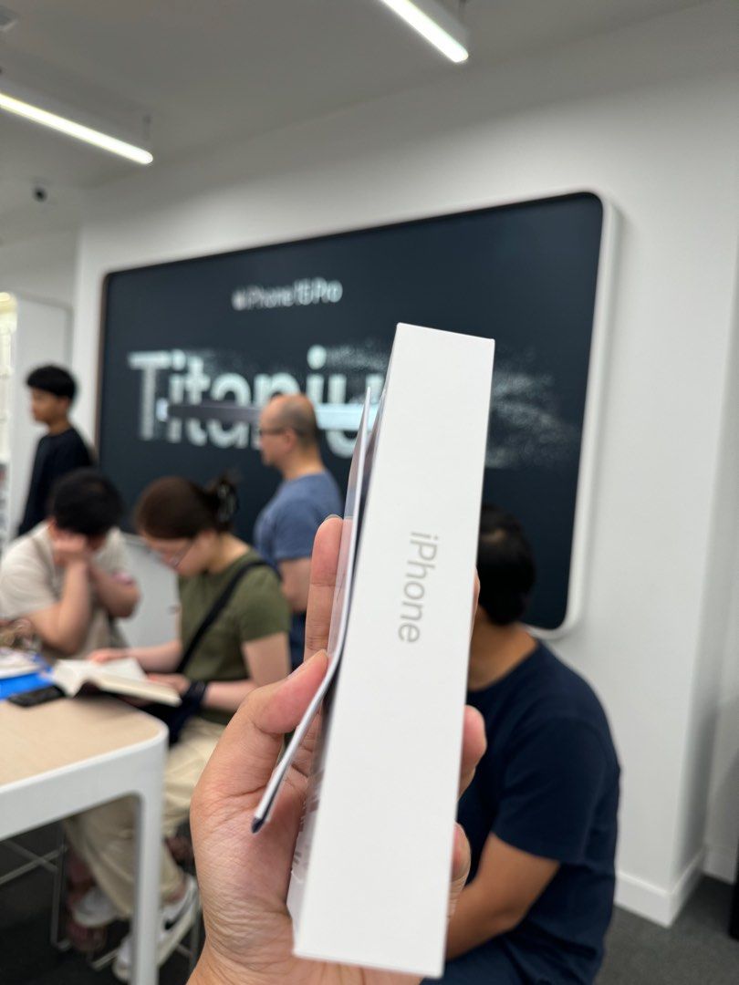 iPhone 15 Pro BNIB iBox TAM (Resmi) - Natural Titanium 128GB, Telepon ...