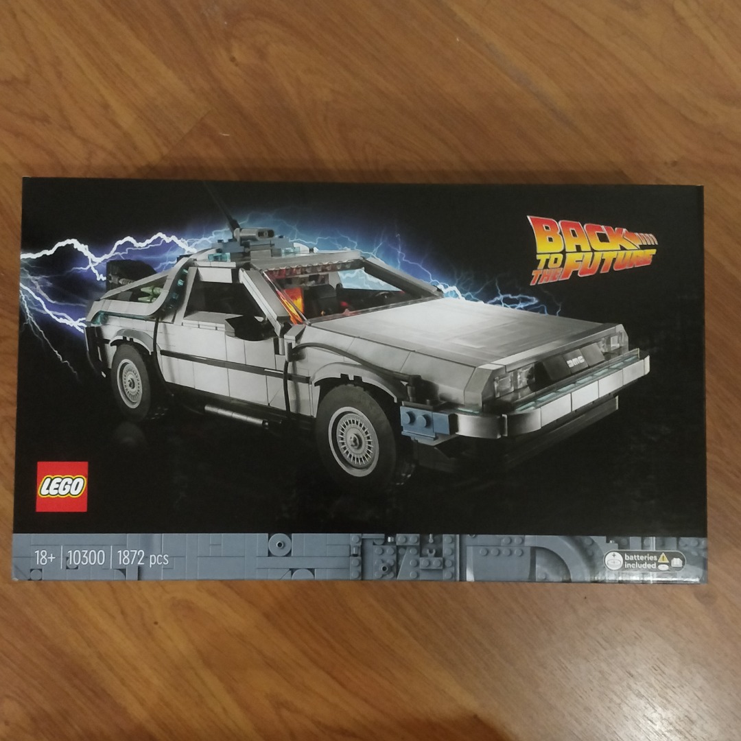 LEGO Back to the Future Time Machine 10300 (Creased Box), Hobbies ...