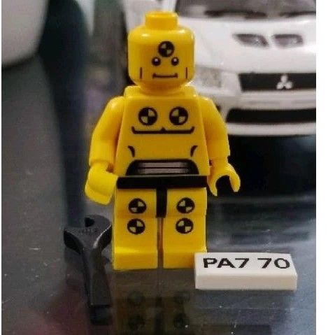 Lego Minifigure series Crash Test Dummy, Hobbies & Toys, Toys & Games ...