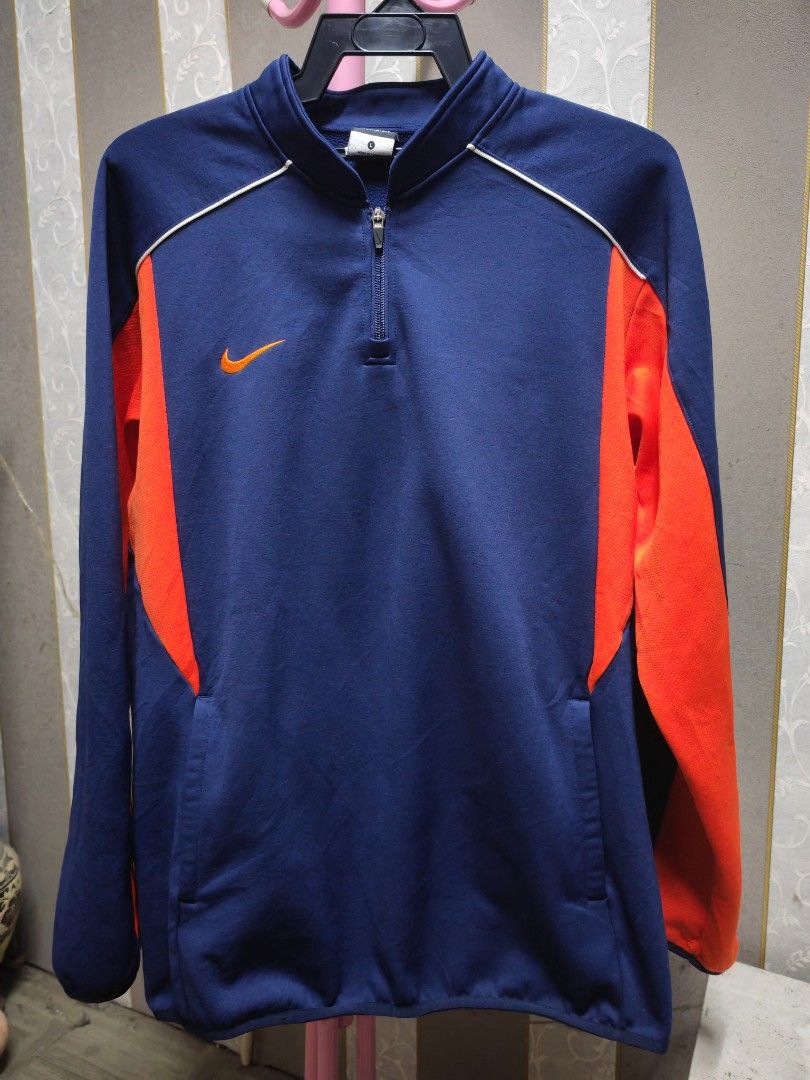 Nike Halfzipper, Men's Fashion, Tops & Sets, Hoodies on Carousell