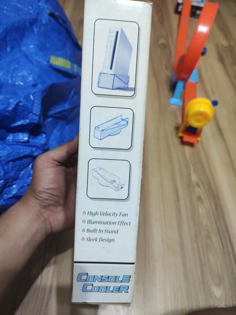 Nintendo wii console cooler, Video Gaming, Video Game Consoles ...