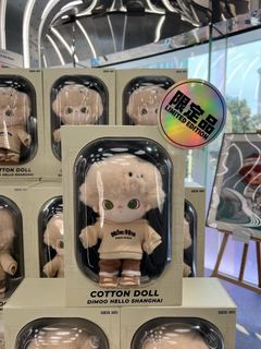 [LIMITED EDITION! POPMART] LIMITED EDITION POPMART MOLLY WINTER DIARIES ...