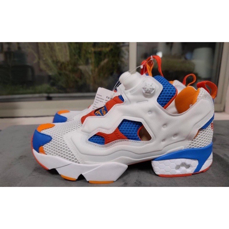 REEBOK PUMP 網眼白 運動鞋 充氣 氣墊, 她的時尚, 鞋類, 運動鞋、球鞋在旋轉拍賣
