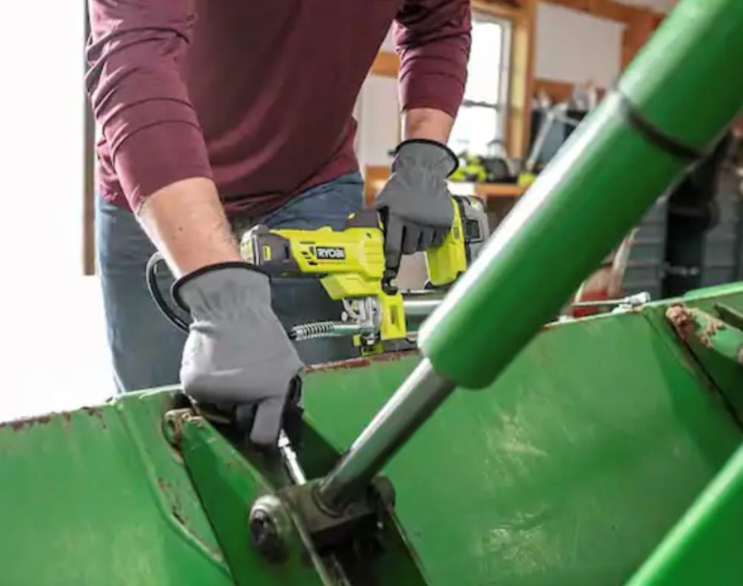 RYOBI P3410 18V Cordless Grease Gun (Tool-Only - battery and charger ...