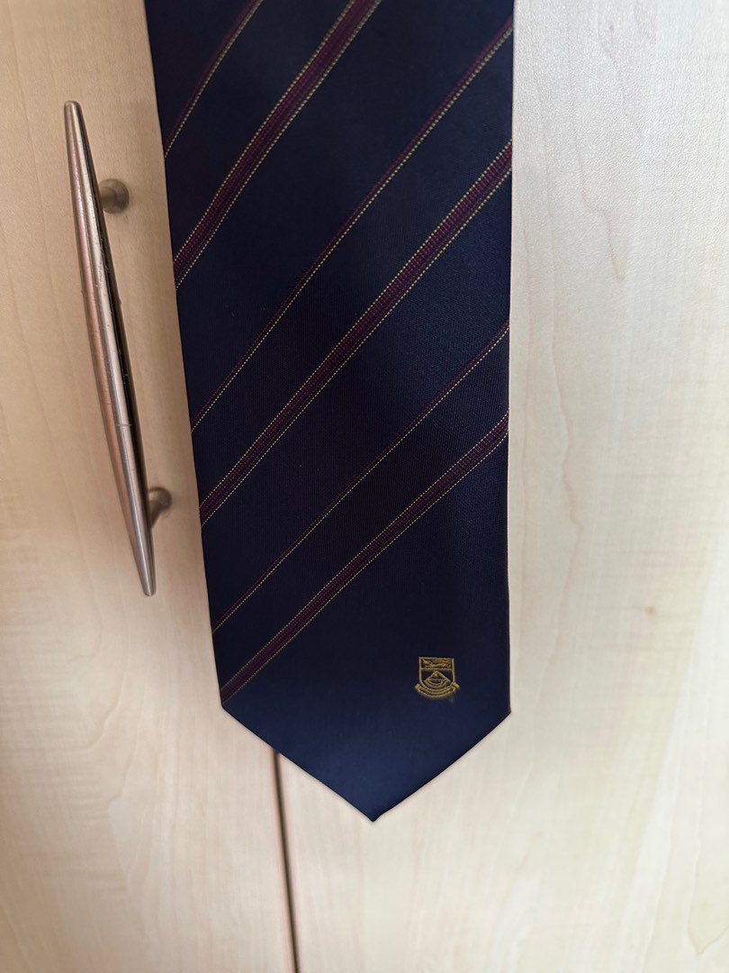 Singapore Polytechnic Tie (For Graduation use), Men's Fashion, Watches ...