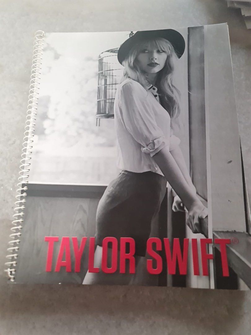 Taylor swift note books, Hobbies & Toys, Books & Magazines, Comics ...