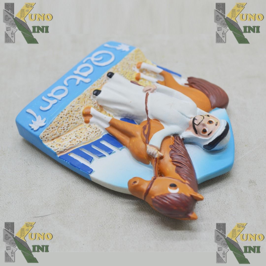 TEMPELAN MAGNET QATAR, Original from U.A.E, Antik, Pajangan di Carousell