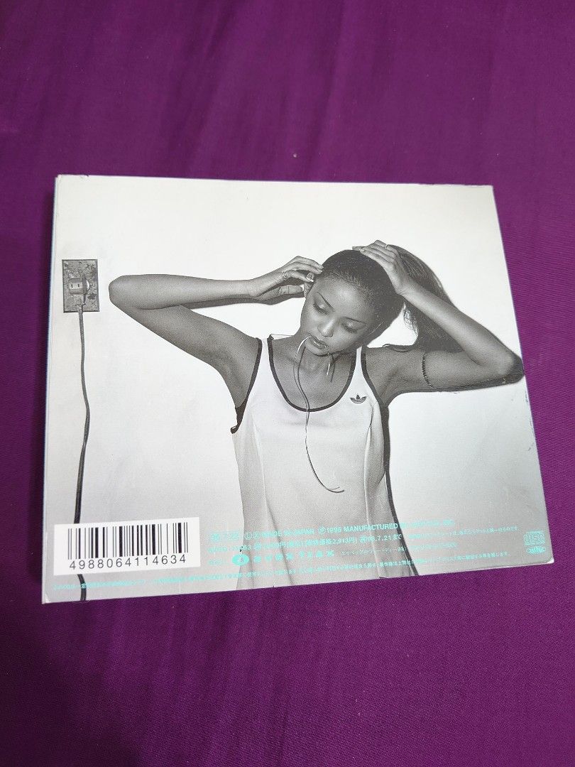 安室奈美惠/甜蜜19歲藍調 Namie Amuro-sweet 19 blues 日版, 書籍、休閒與玩具, 樂器、音樂相關, CD、DVD在旋轉拍賣