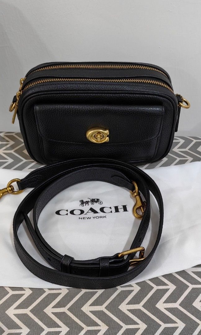 Authentic Coach Willow Camera Bag, Luxury, Bags & Wallets on Carousell