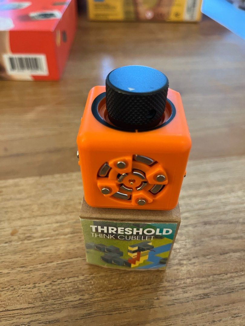 Cubelets - Passive Think Cubelet and Threshold Think Cubelet, Hobbies & Toys, Toys & Games on ...