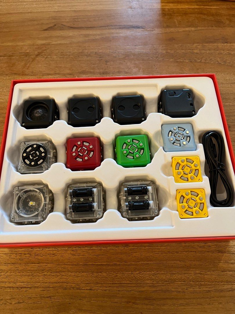 Modular Robotics Cubelets Curiosity Set Hobbies And Toys Toys And Games