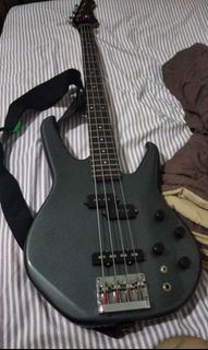 Yamaha RBX200F Fretless Bass Guitar, Hobbies & Toys, Music & Media ...