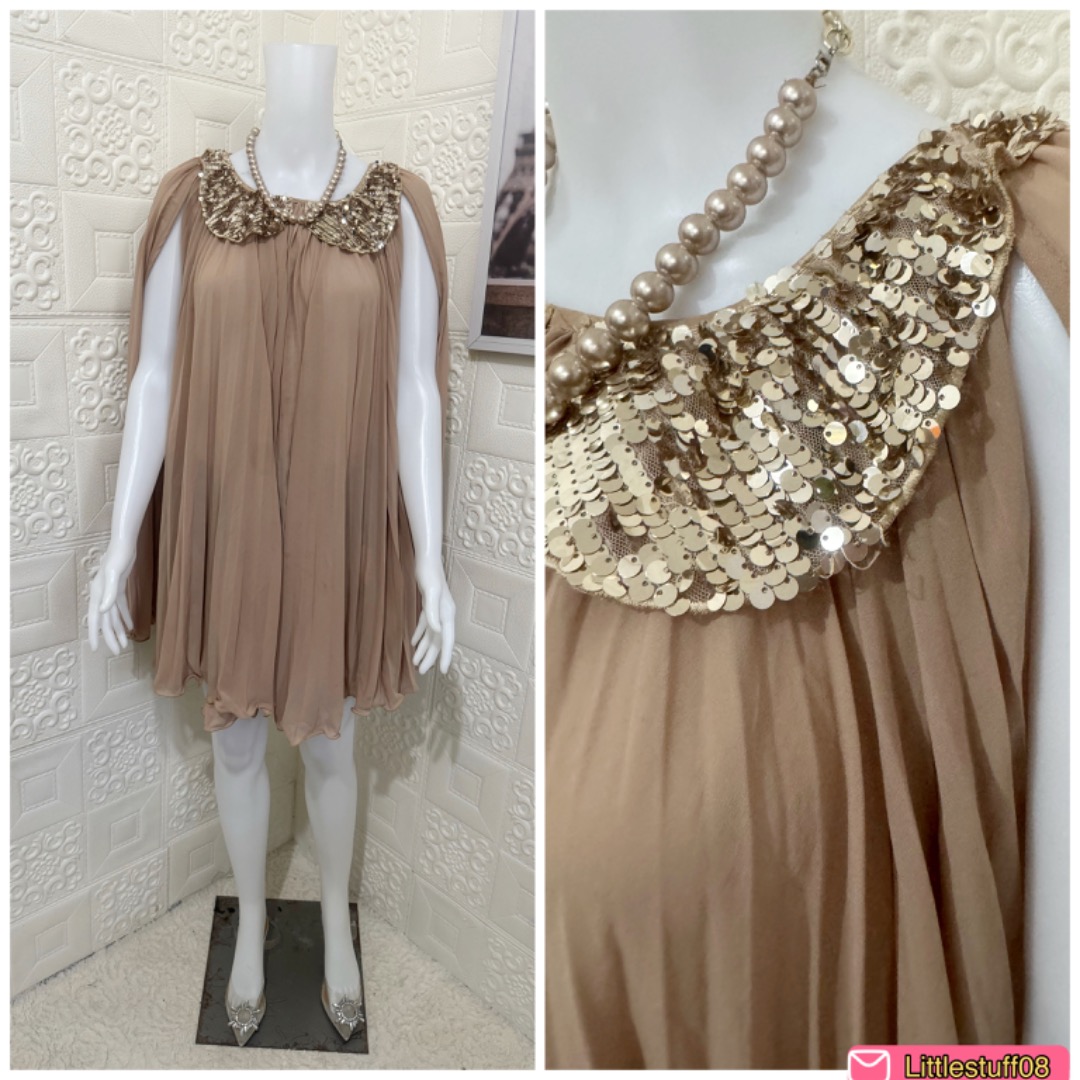 Electric Pleated Sequinned Collared Dress, Women's Fashion, Dresses ...